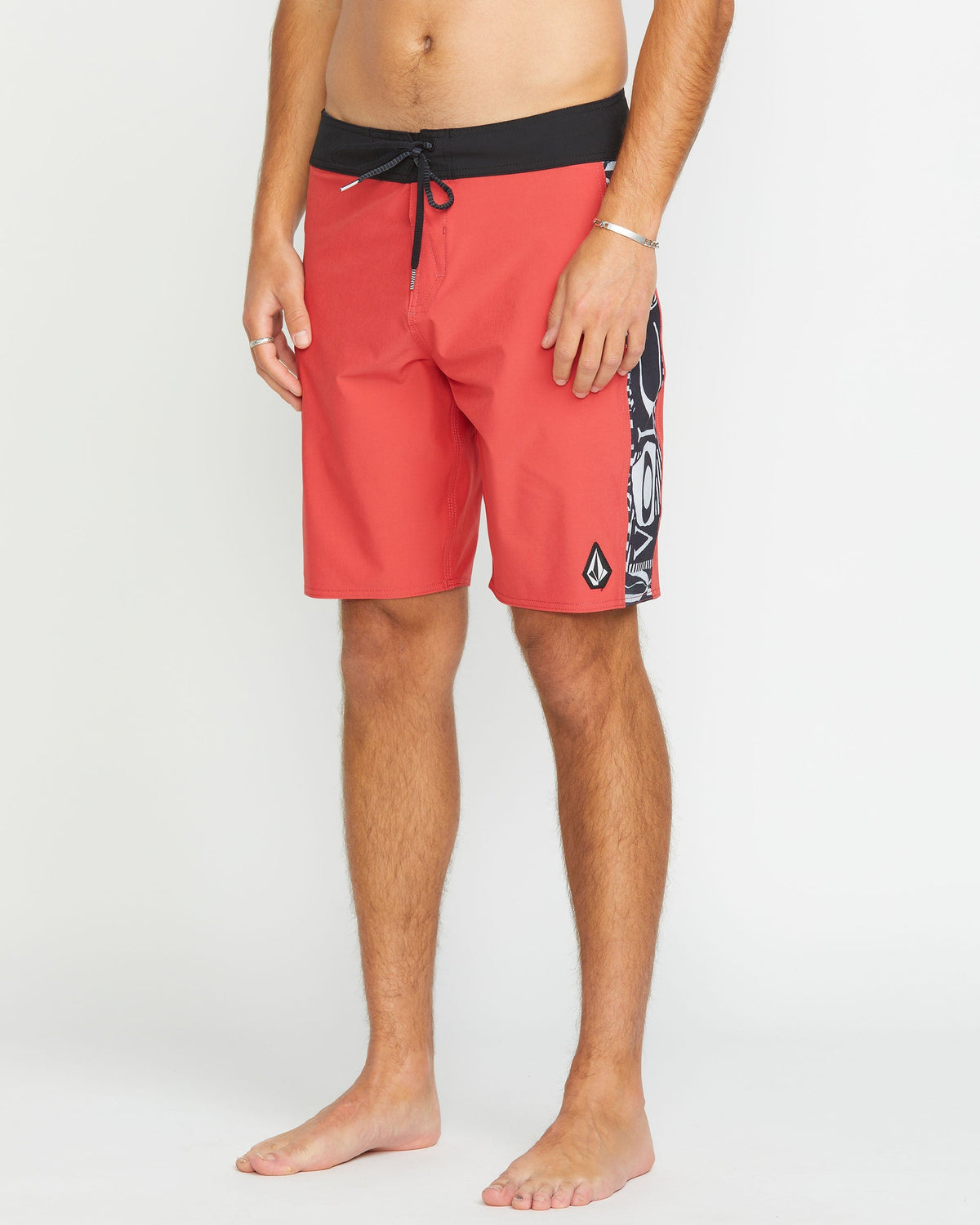 VOLCOM Mingle Mod-Tech Trunks - Cranberry